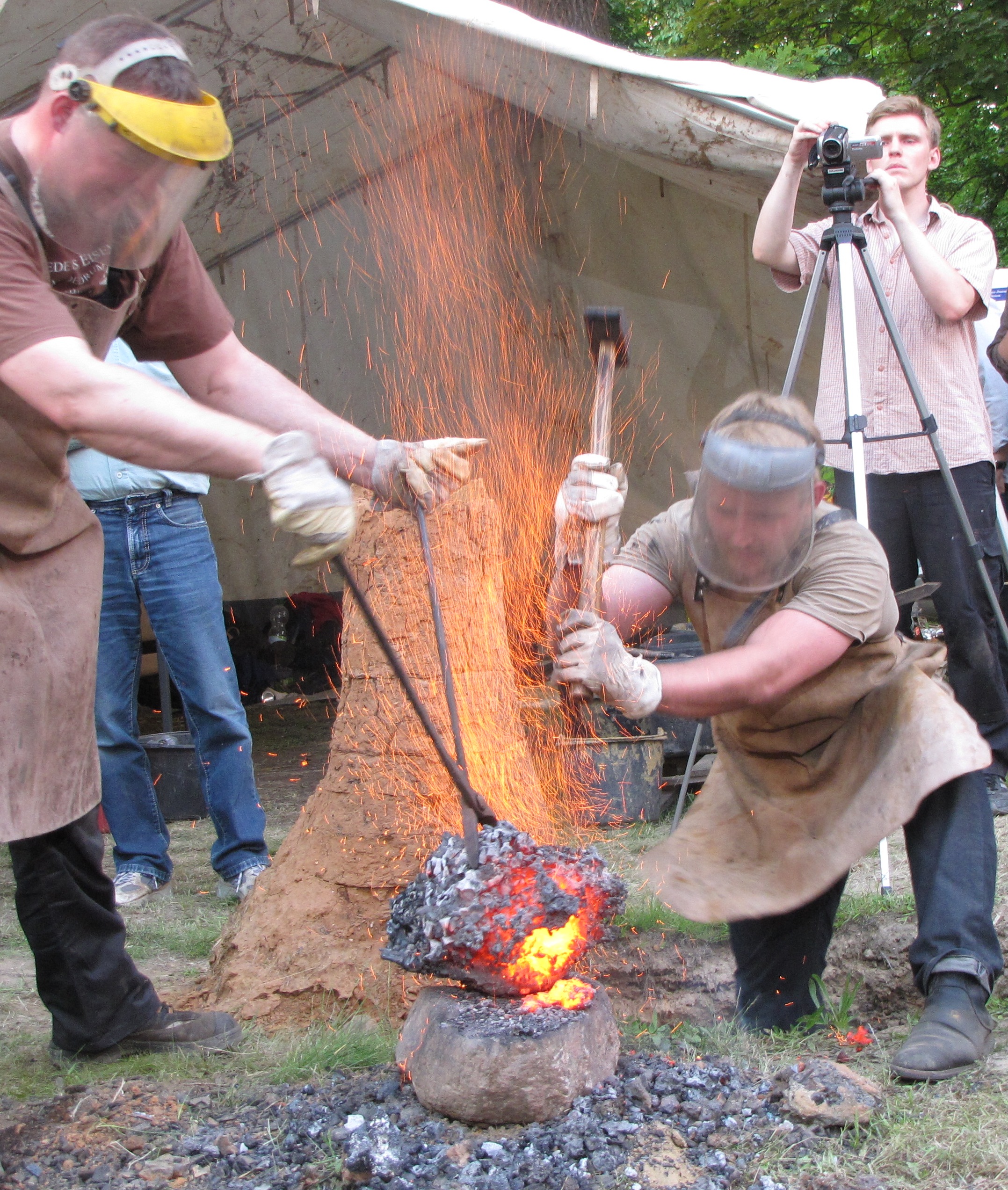 IRON METALLURGY | Topoi